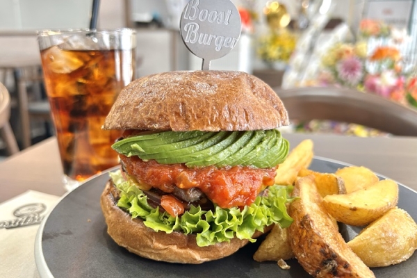 覚王山に黒毛和牛ハンバーガー専門店『ブーストバーガー』がオープン。 ｜ 名古屋情報通
